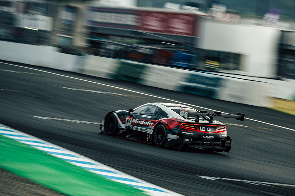 Honda Access | Modulo SUPER GT