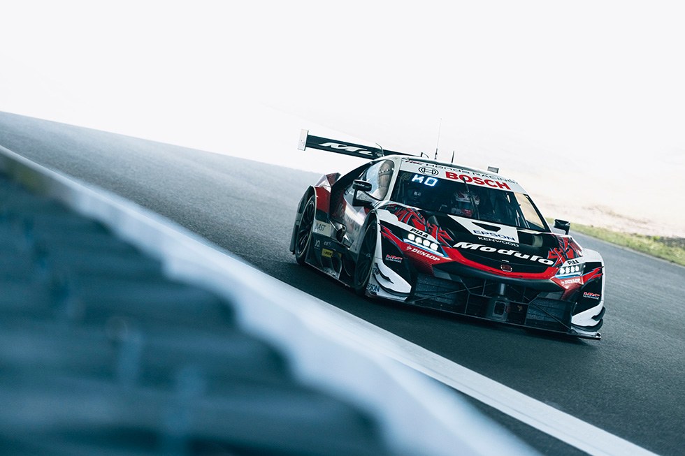 Honda Access | Modulo SUPER GT